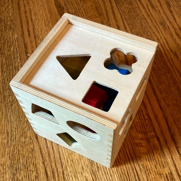 Melissa & Doug | Toys | Melissa Doug Shape Sorting Cube Classic Toy ...